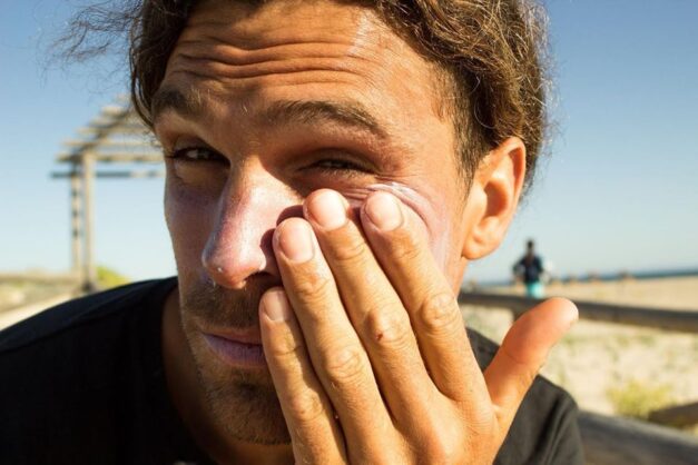 Surfista Alex Botelho deixa cuidados intensivos – Região de Leiria