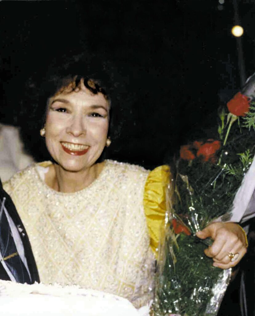 Faleceu a cantora que imortalizou a máxima: “Quem Passa por Alcobaça ...