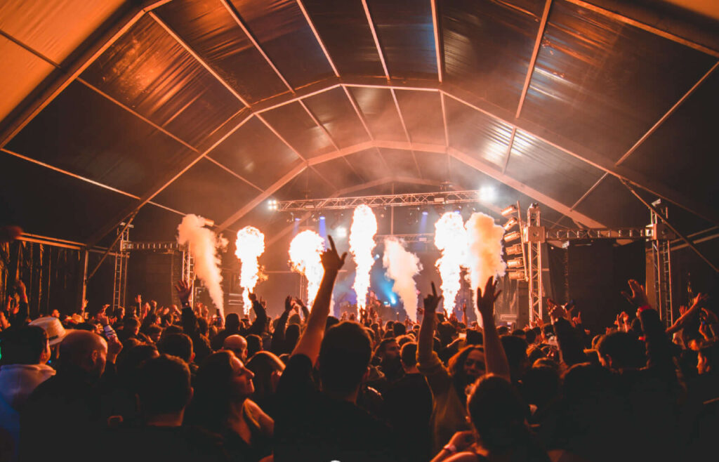 Lon3r Johny e baile funk no regresso do festival “O Chícharo da Serra ...