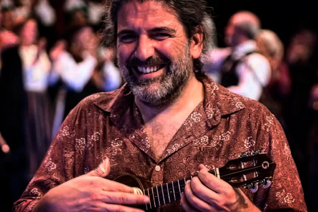 Daniel Pereira Cristo leva música tradicional a escolas de Monte Real e ...