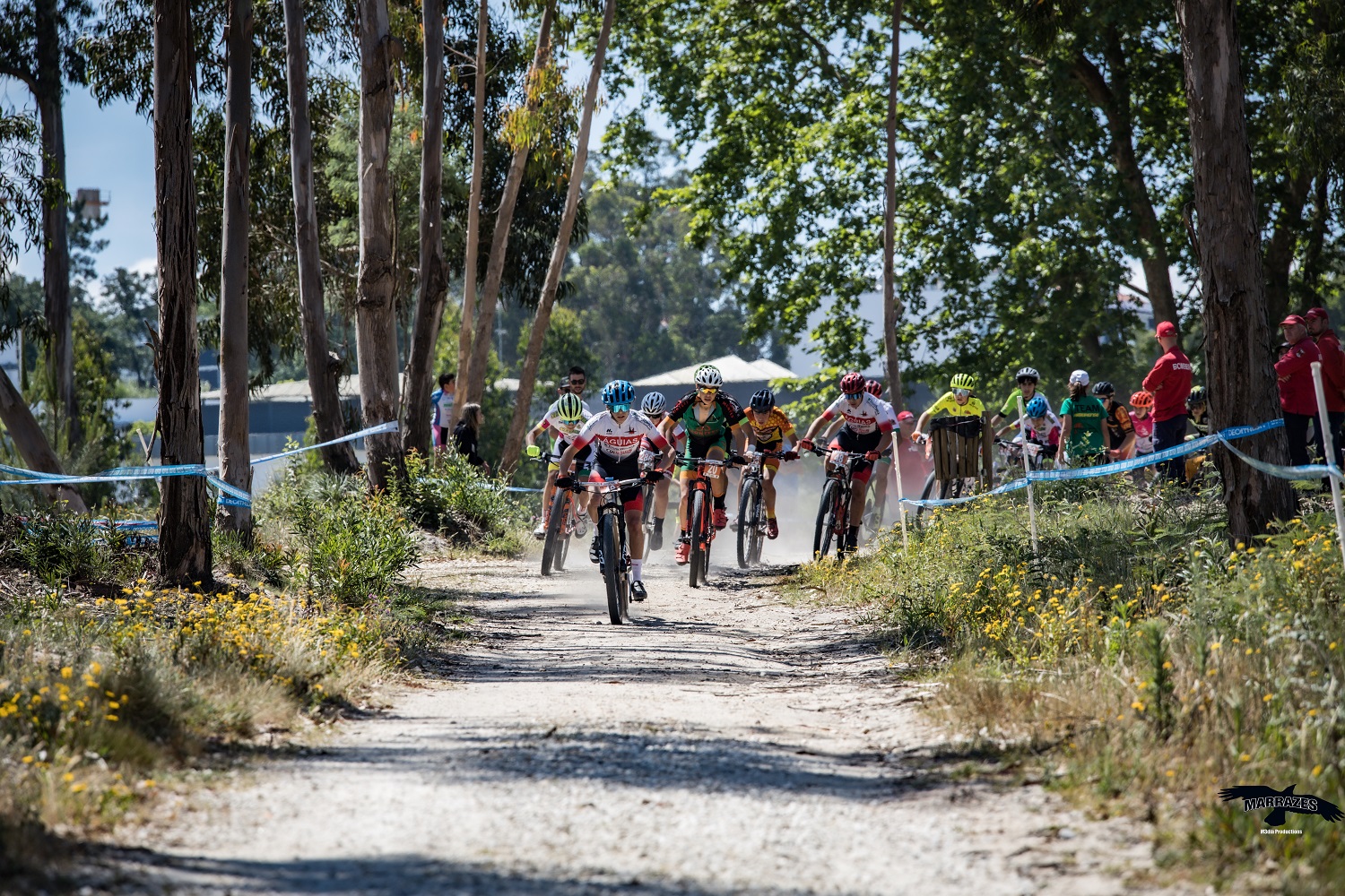Troféu regional junta dezenas de atletas na pista de XCO de Marrazes ...