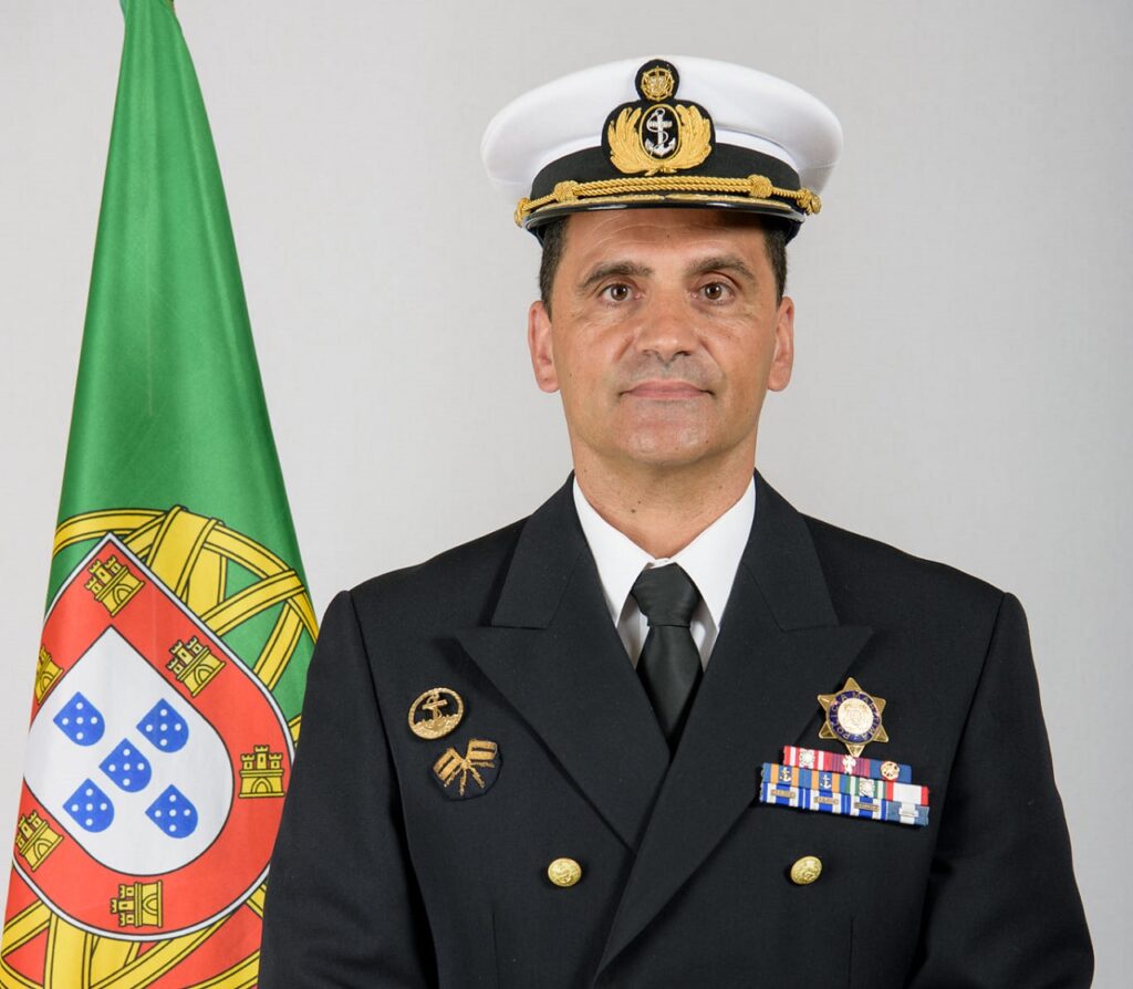 Nuno Mota Moreira é o novo comandante da Polícia Marítima de Peniche ...